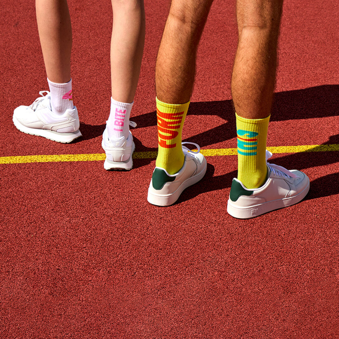 Colorful pieces to brighten up your day | Dedoles