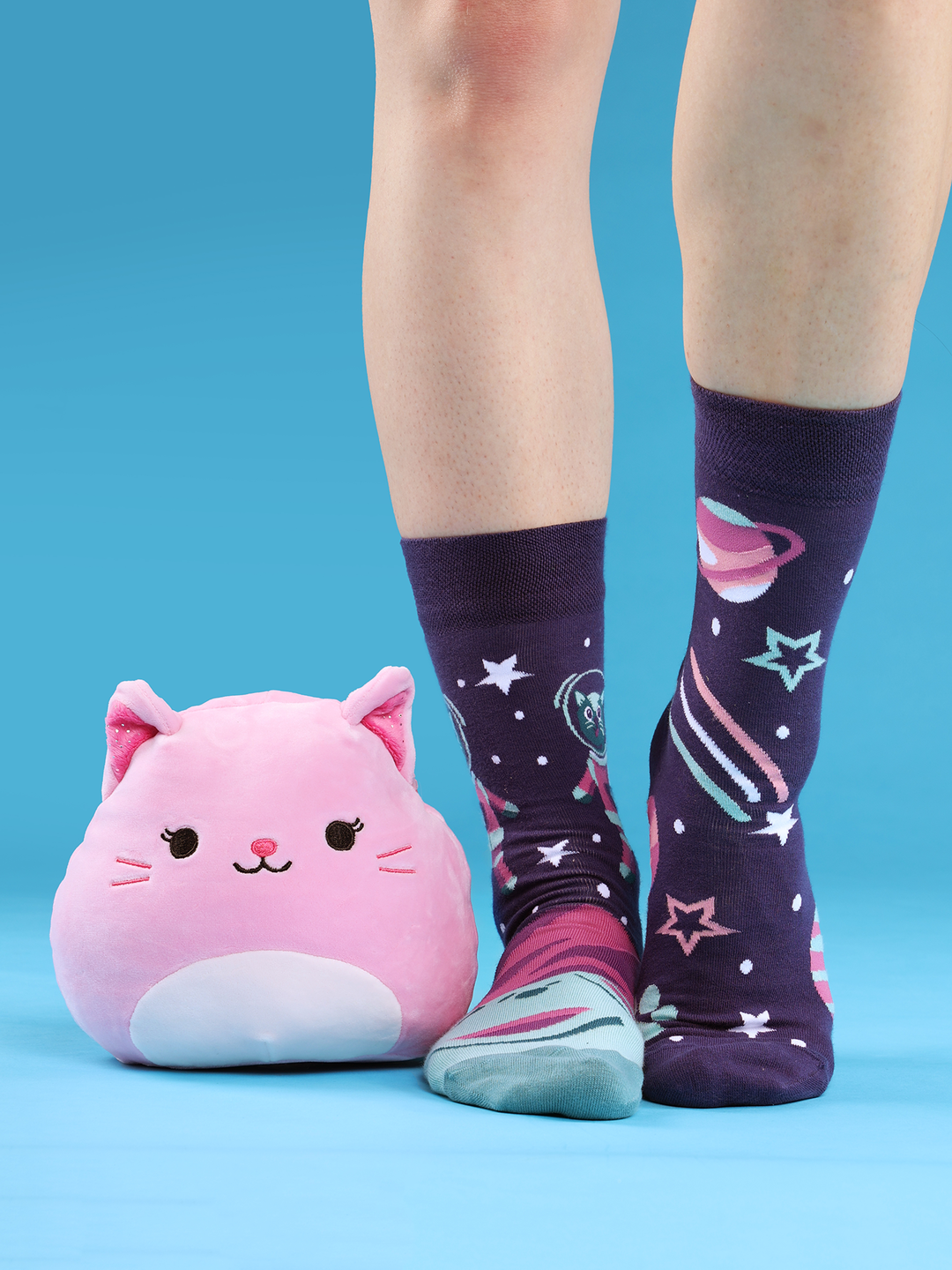 SQUISHMALLOWS Bleščeče rožnata mačka Celenia, 20 cm | Dedoles