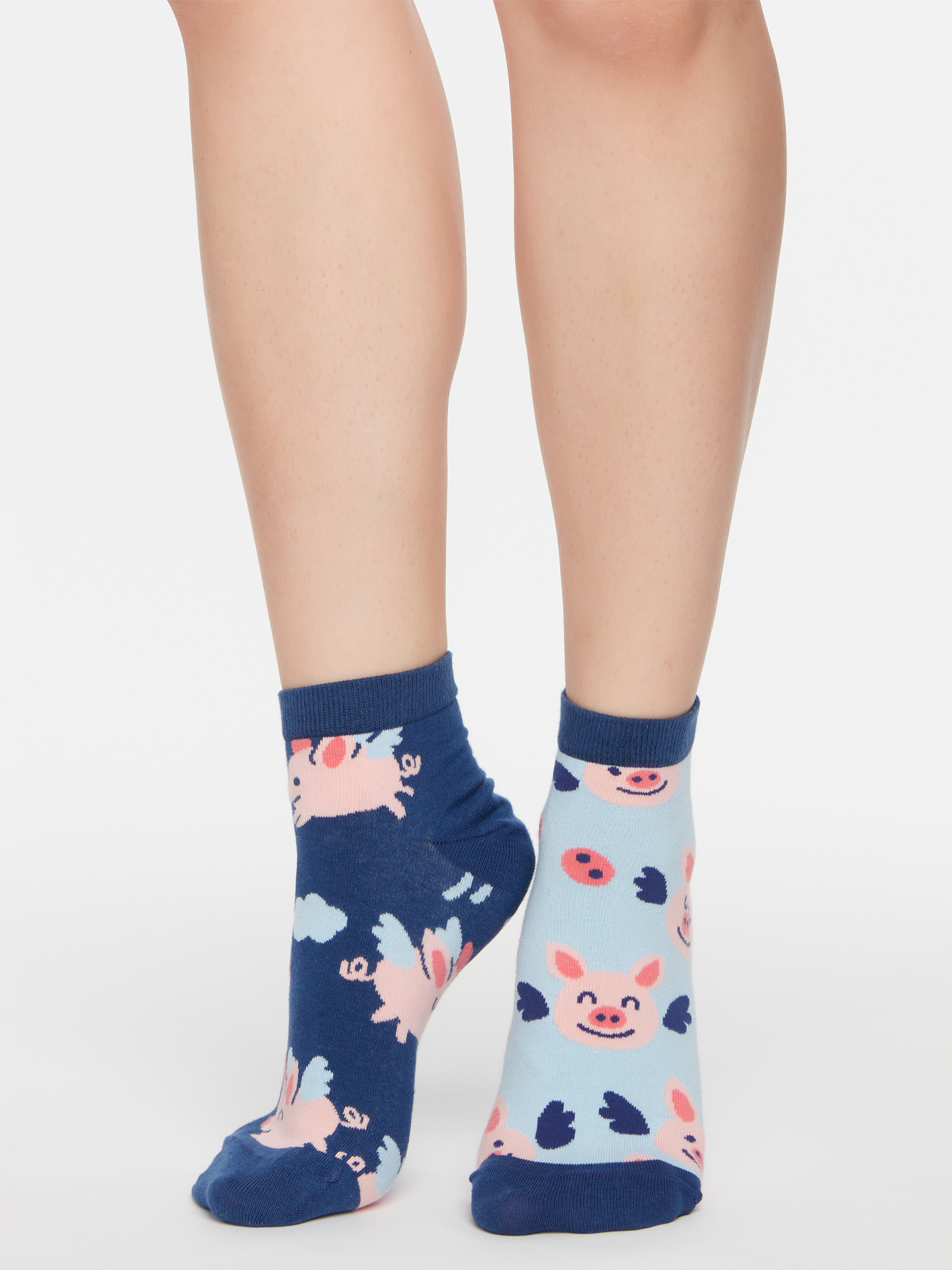 Ankle Socks Flying Pigs | Dedoles